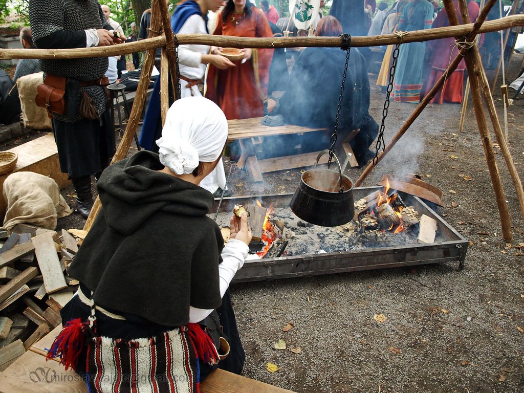 More – Medieval Cooking and More